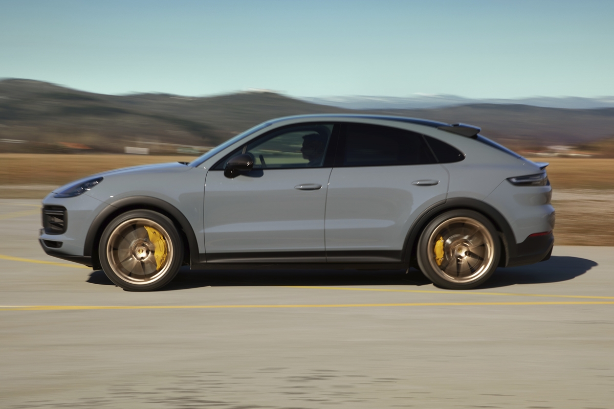 2021 The new Porsche Cayenne Turbo GT SUV ทรงสมรรถนะจากเยอรมนี พกความโหด 640 แรงม้า เรี่ม 19.5 ...